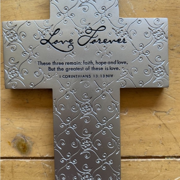 Wall Decor | Silver Cross Bible Verse Love Is Forever Written In Black ...